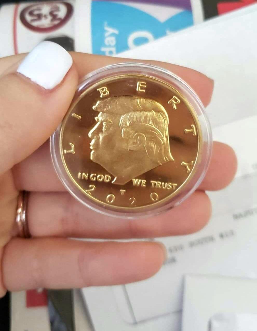 Amazon.com: 2020 Donald Trump Coin - Authentic Presidential Re-Election ...