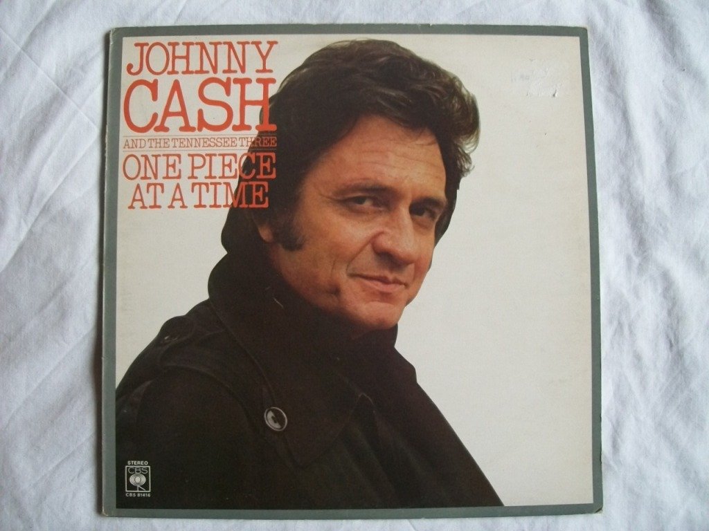 JOHNNY CASH & TENNESSEE THREE One Piece at a Time LP 1976: Amazon.de ...