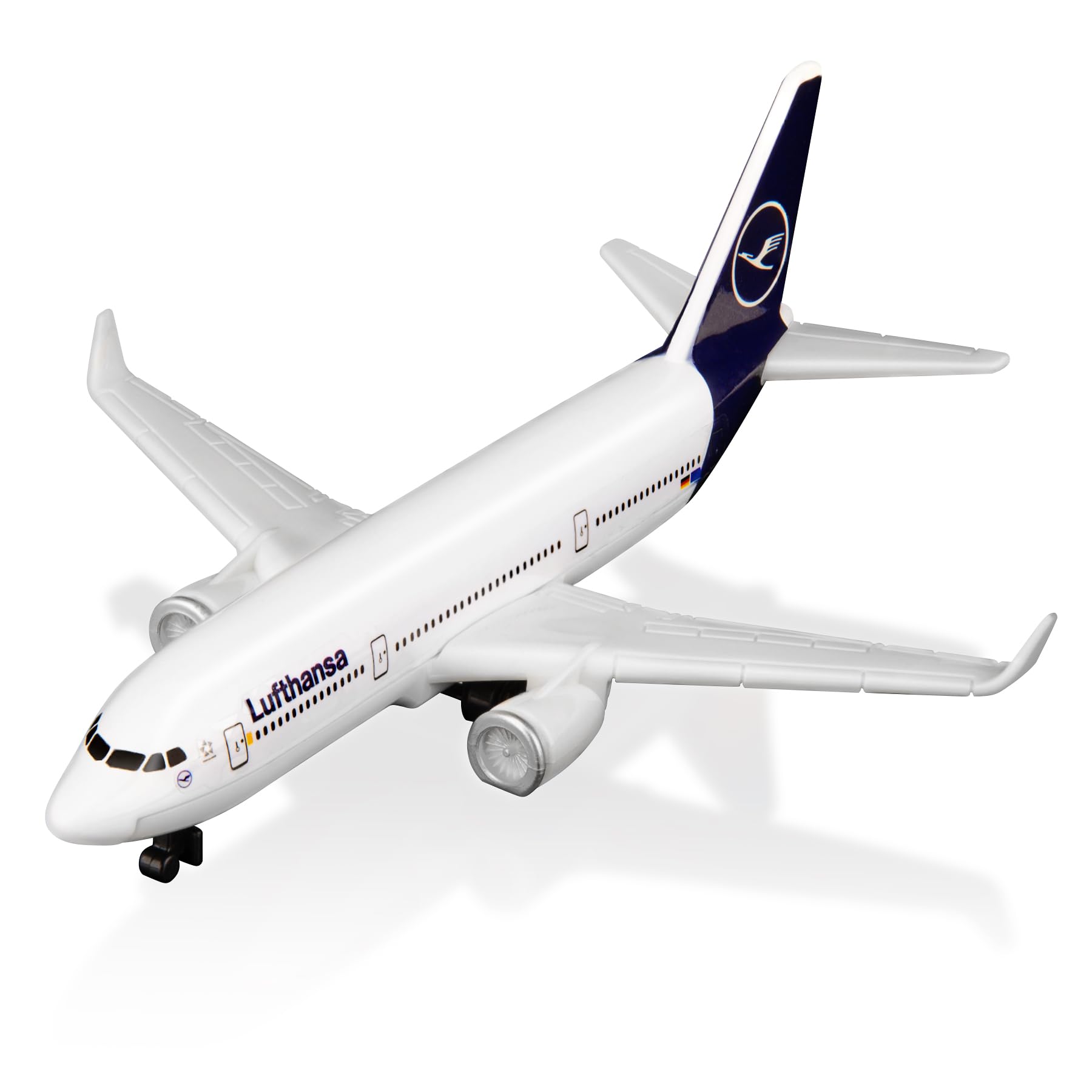 Amazon.com: SimplyAir 1/400 Lufthansa Airplane Model Kits Plastic ...