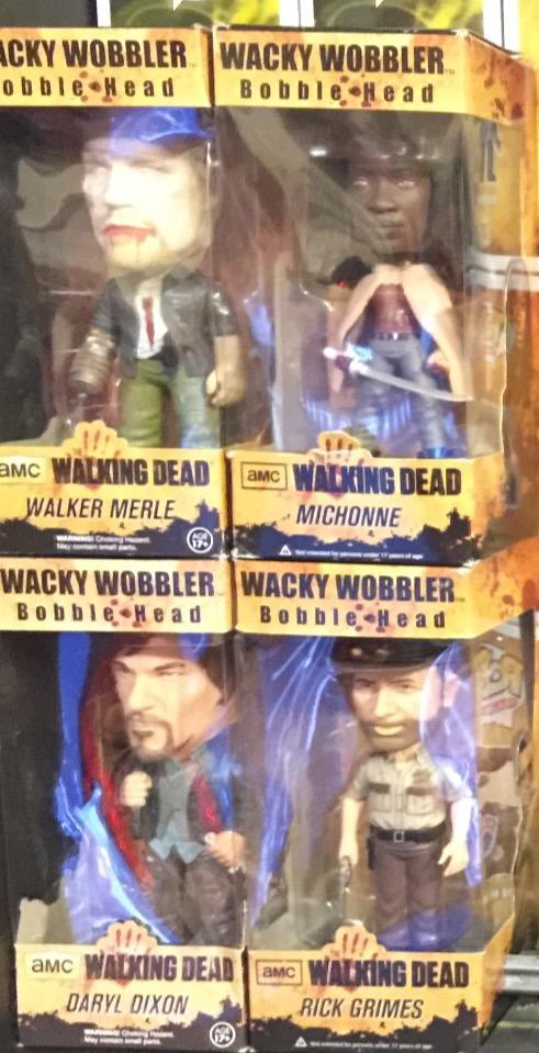 Amazon.com: Funko Walking Dead: Biker Daryl Wacky Wobbler : Toys & Games