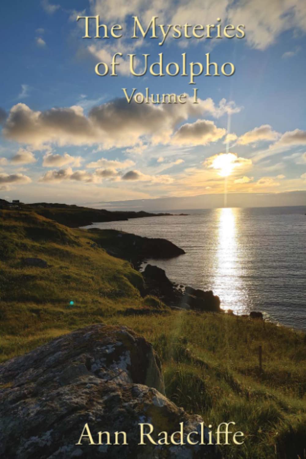 Amazon.com: The Mysteries of Udolpho: Volume I: 9781515459033 ...