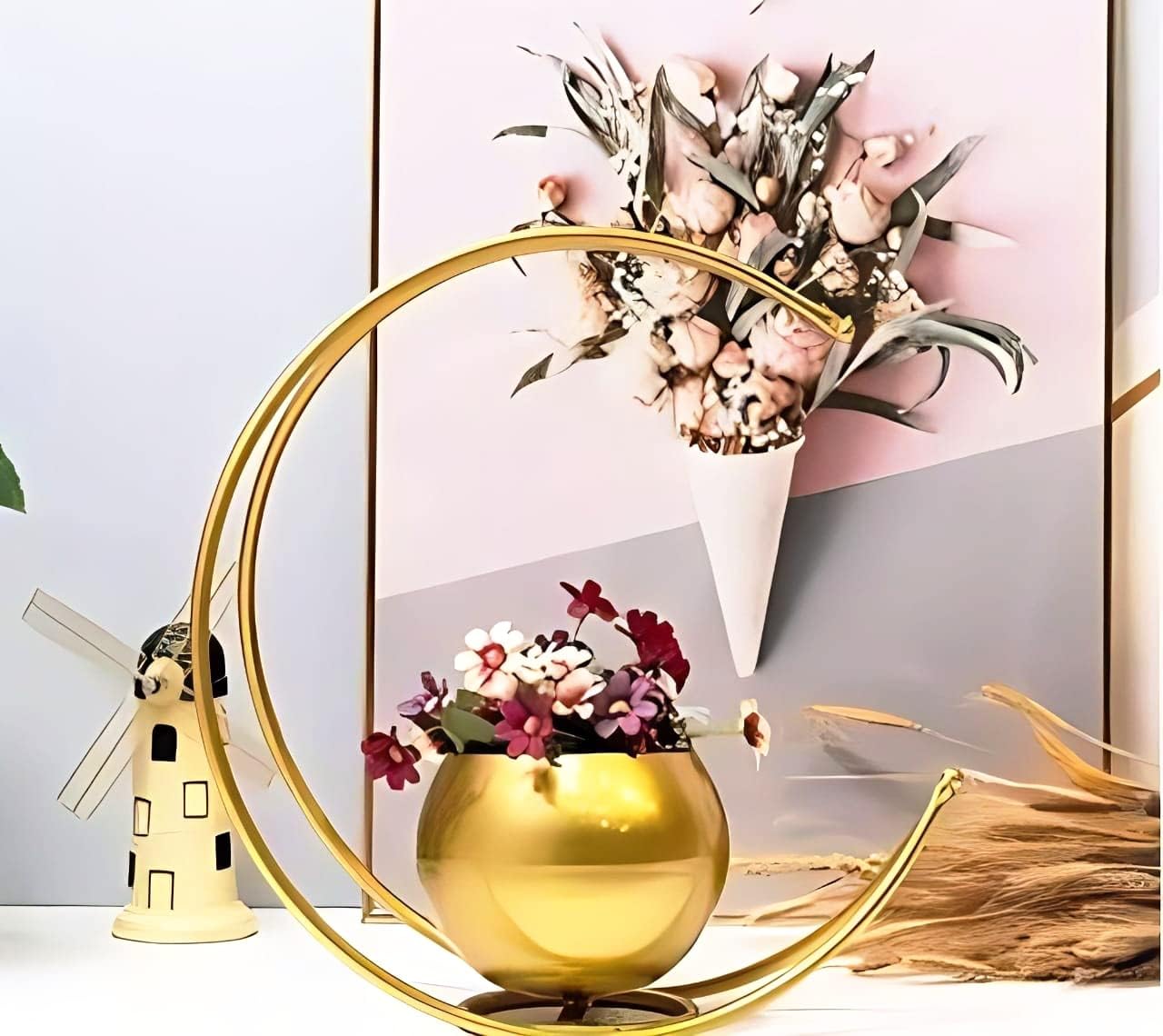 Design Vase in Gold Finish 24 cm Moon Planter Pot Perfect for Indoor ...