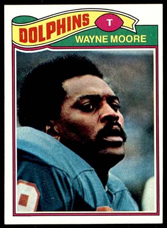 Amazon.com: Football NFL 1977 Topps #299 Wayne Moore Dolphins ...