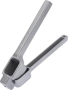 Amazon.com: Westmark Germany Good old Fashioned Garlic Press: Home ...