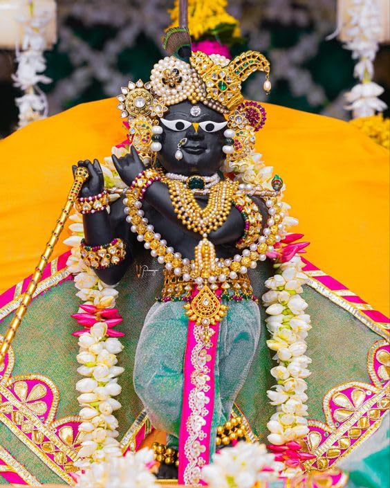 Banke Bihari Ji photo frame wooden frame Banke Bihari ji swaroop ...