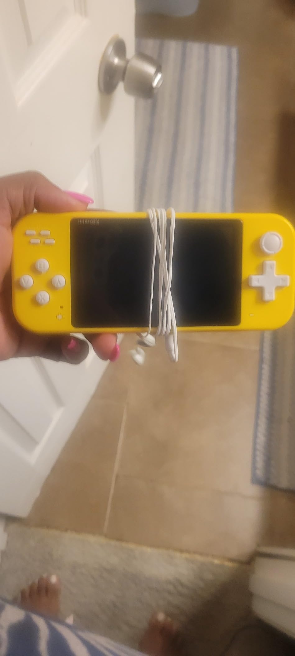 Amazon.com: X20MINI Handheld Game Console with 2000 Games, 4.3-inch HD ...