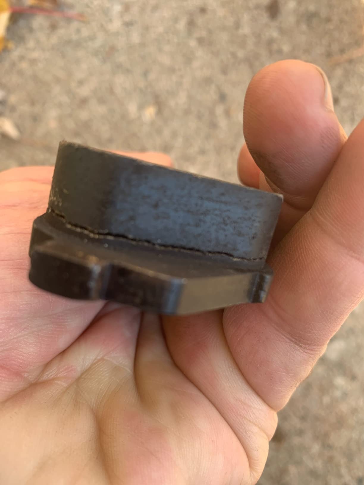 Amazon.com: Toyota Genuine Parts 04466-60070 Rear Brake Pad Set ...