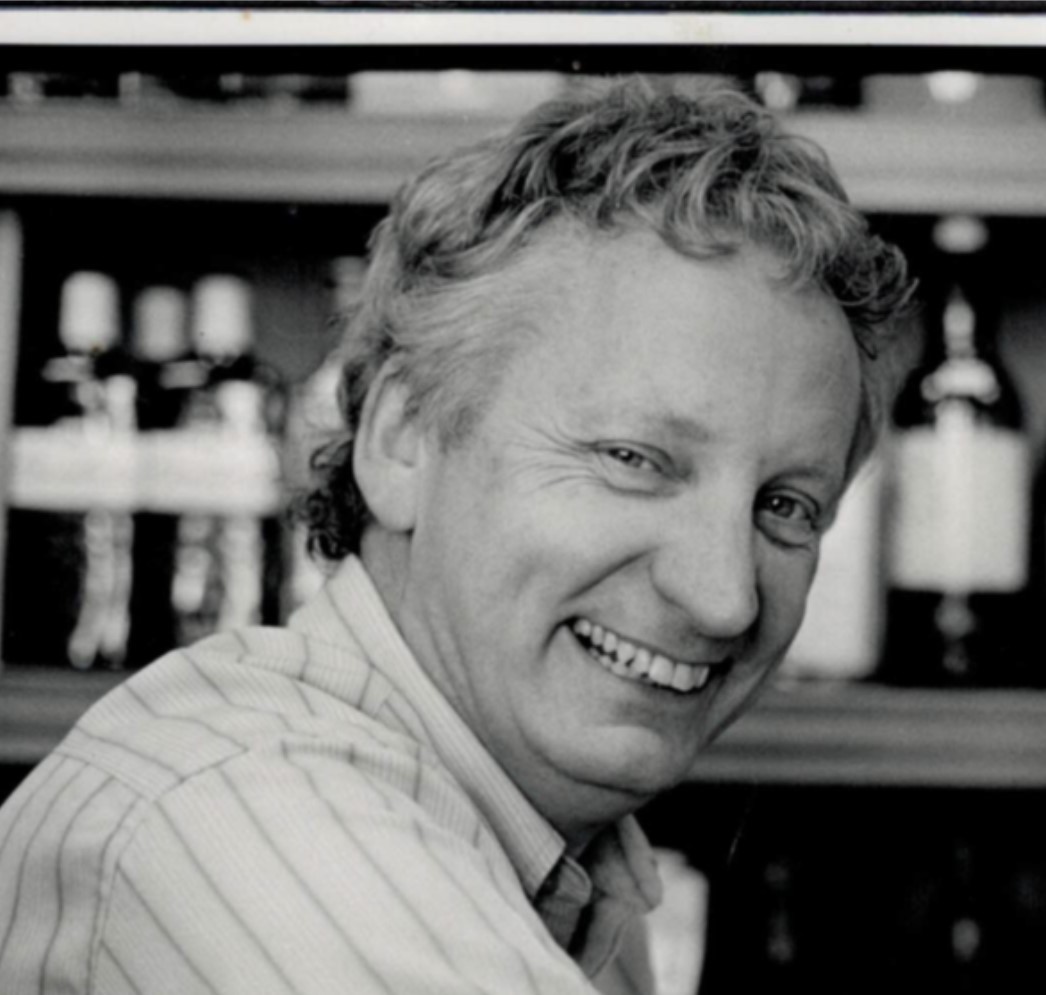 Amazon.co.uk: David Hitchens: books, biography, latest update