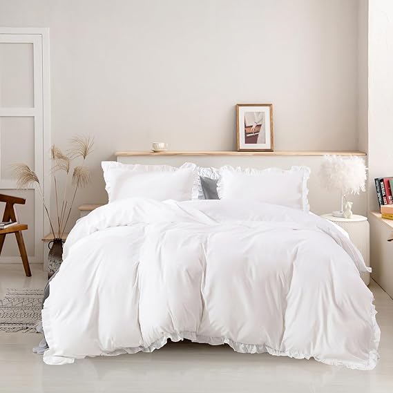 Amazon.com: Luxlovery White Ruffle Comforter Set Full Farmhouse Boho ...