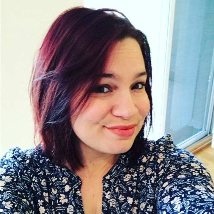 Amazon.com: Dawn Robertson: books, biography, latest update