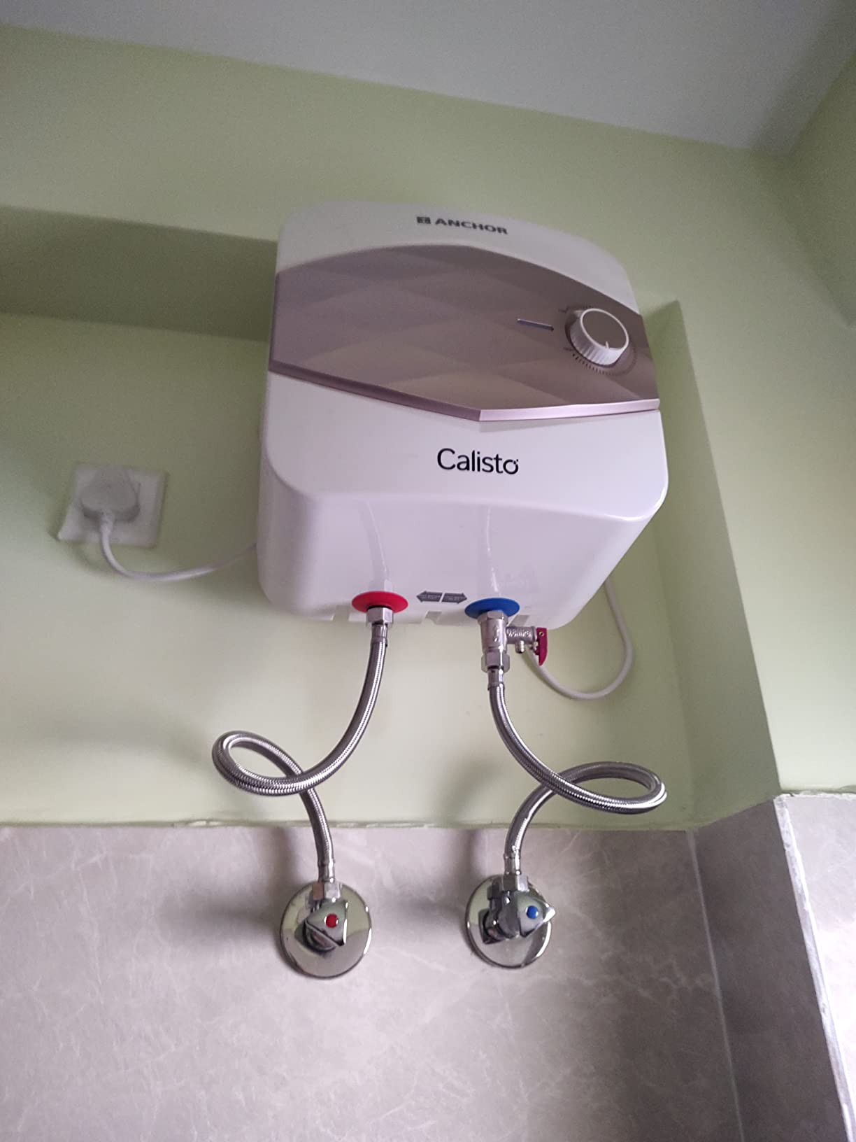 Anchor by Panasonic Calisto 10L Vertical Storage Geyser with Glassline ...