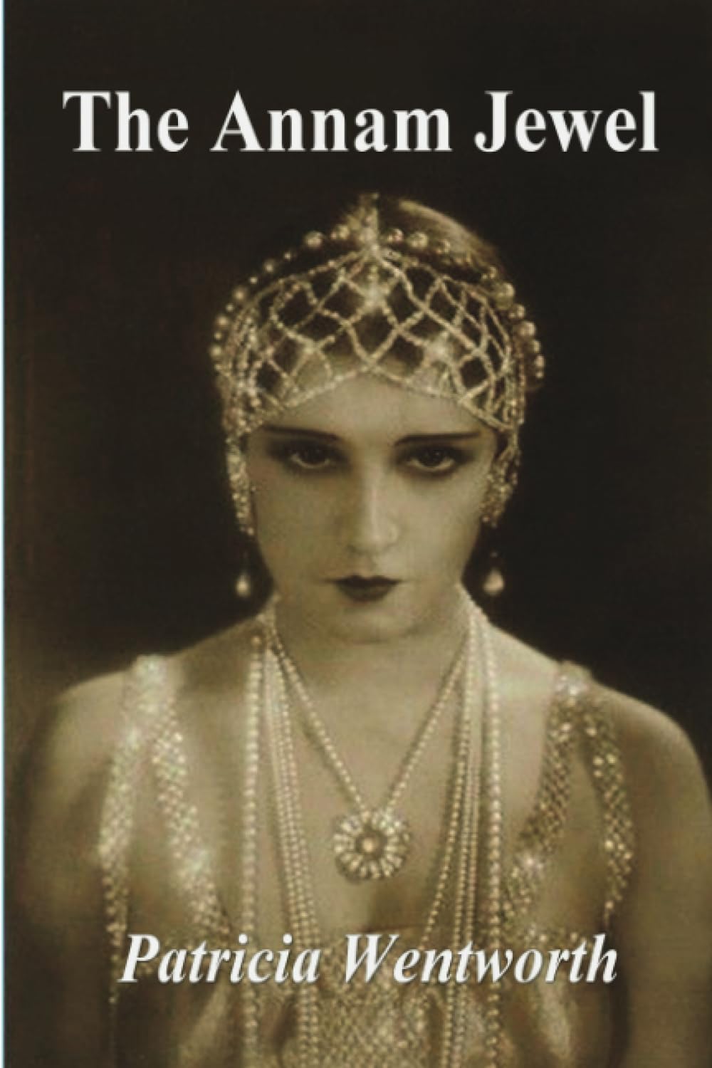 The Annam Jewel: Wentworth, Patricia: 9781774646267: Amazon.com: Books