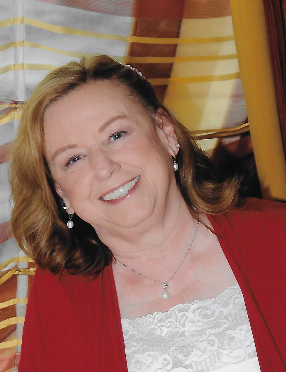 Amazon.com: Valerie Capps: books, biography, latest update