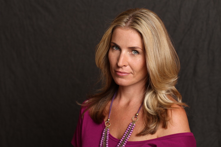 Amazon.com: Dr. Kat Van Kirk: books, biography, latest update