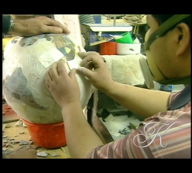 Watch The making of a KALIFANO Gemstone Globe on Amazon Live