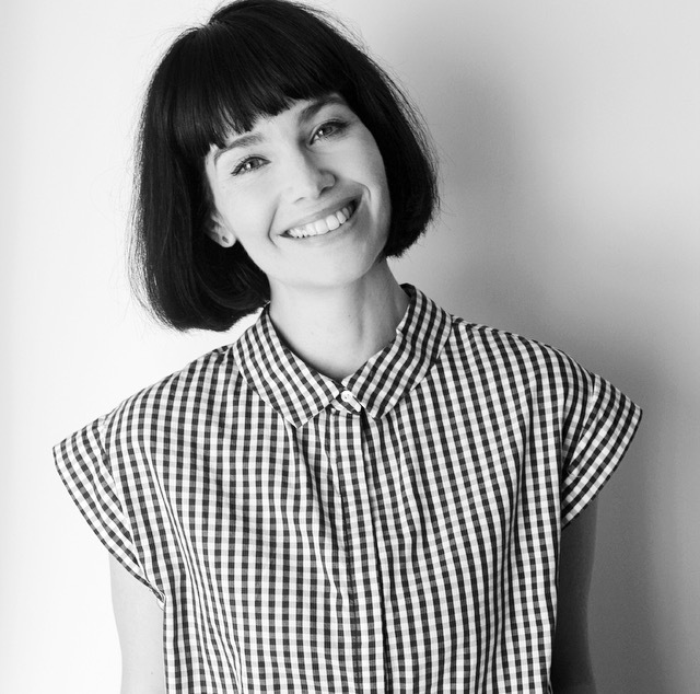 Amazon.co.uk: Áine Carlin: books, biography, latest update