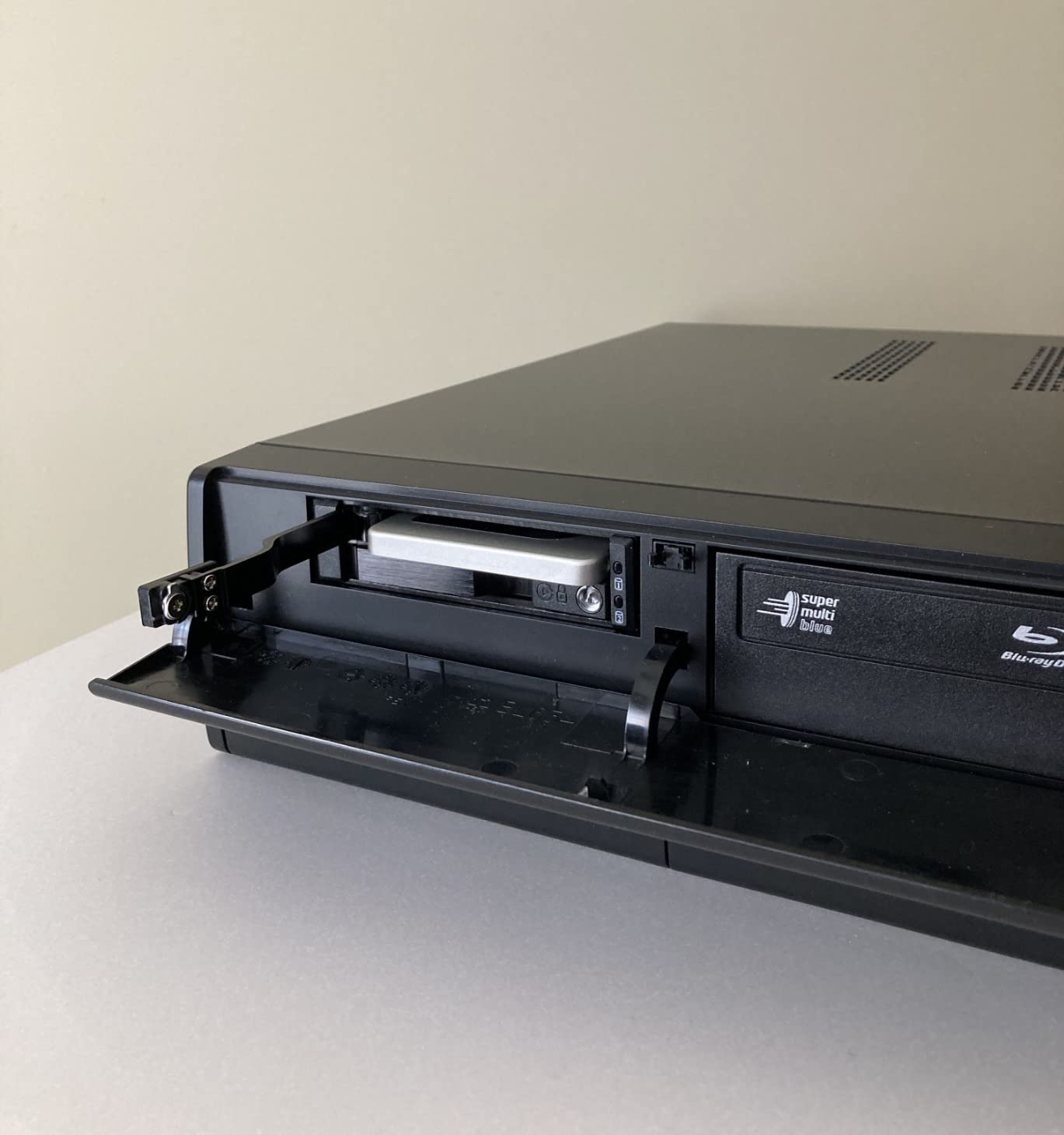 Amazon.co.jp: SilverStone 2.5インチSATA HDD/SSD用リムーバブルケース SST-FS202 : パソコン ...