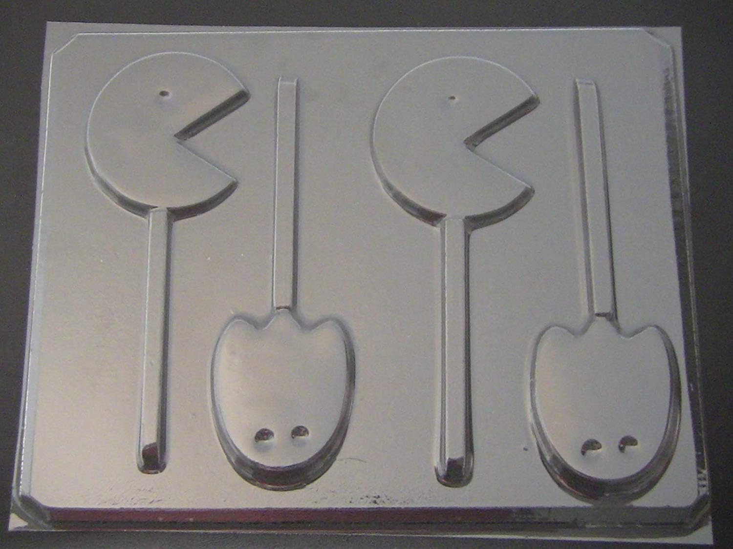 Amazon.com: Pac Man Ghost Video Game Chocolate Candy Lollipop Mold ...