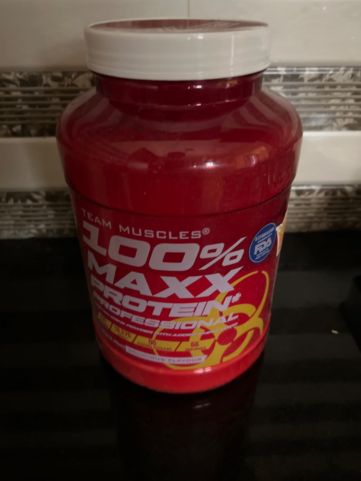 TM WITH TEAM MUSCLES 100% Maxx Protein Professional- 2Kg(Strawberry ...