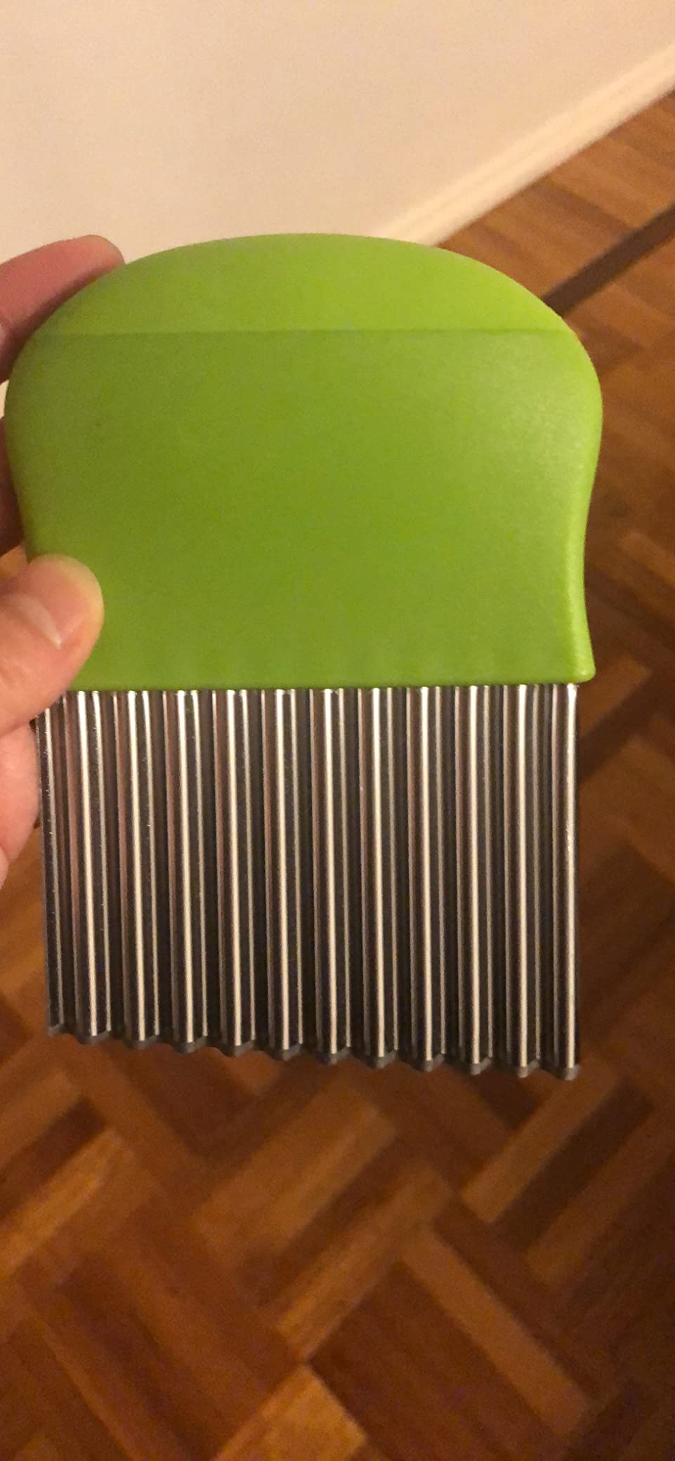 Joie Crinkle Cutter Knife, Wavy Slicer for Potatoes, Vegetables and ...