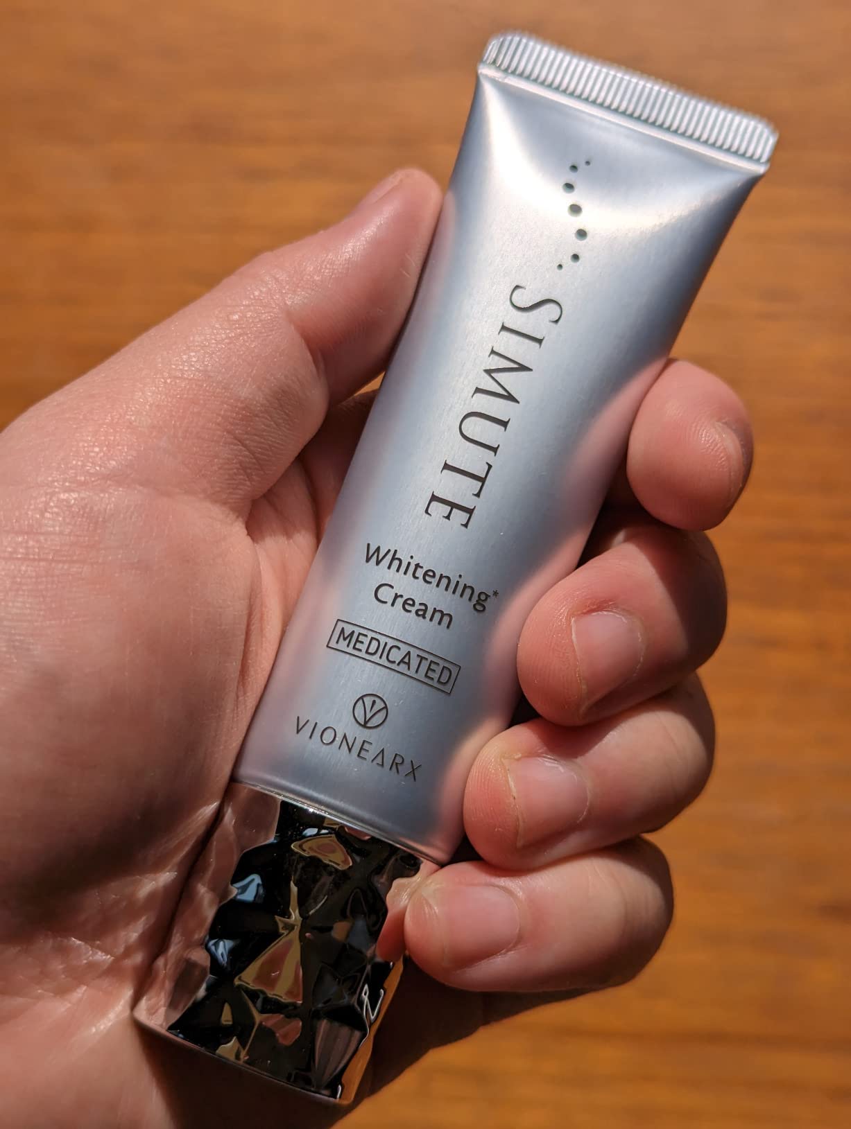 Amazon.co.jp: シミュート SIMUTE ハイドロキノン トラネキサム酸 ビタミンC誘導体 配合 美白クリーム ヴィワンアークス ...