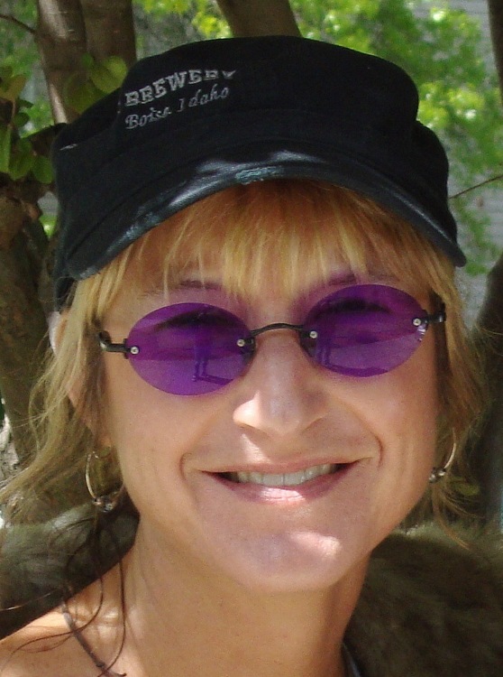 Amazon.com: Lisa Vaughn: books, biography, latest update