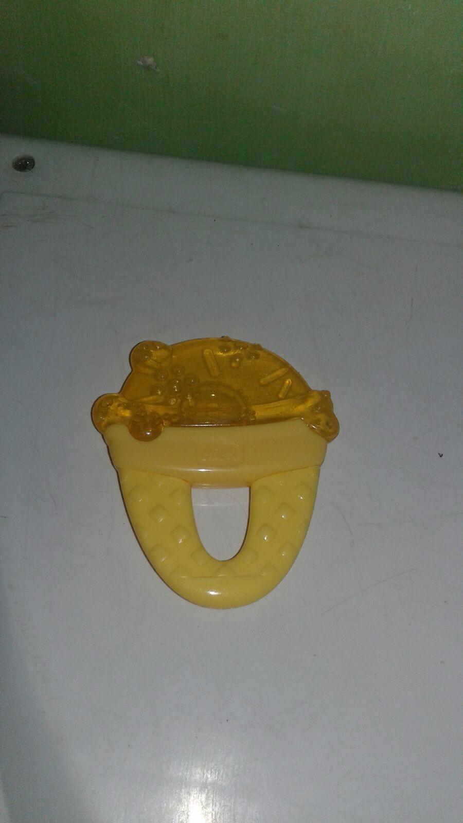 Chicco Fresh Relax Teether for Baby, Soft Silicone and Easy Grip Handle ...