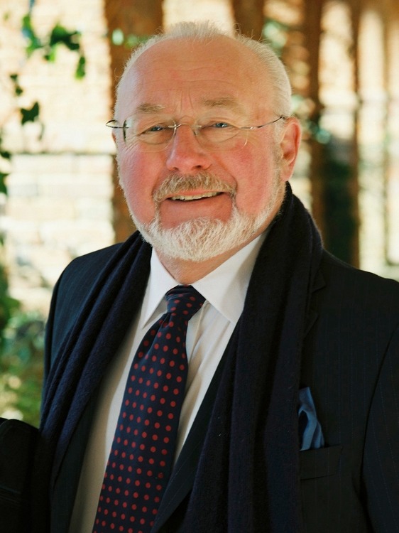 Amazon.co.uk: Geoffrey Hall: books, biography, latest update