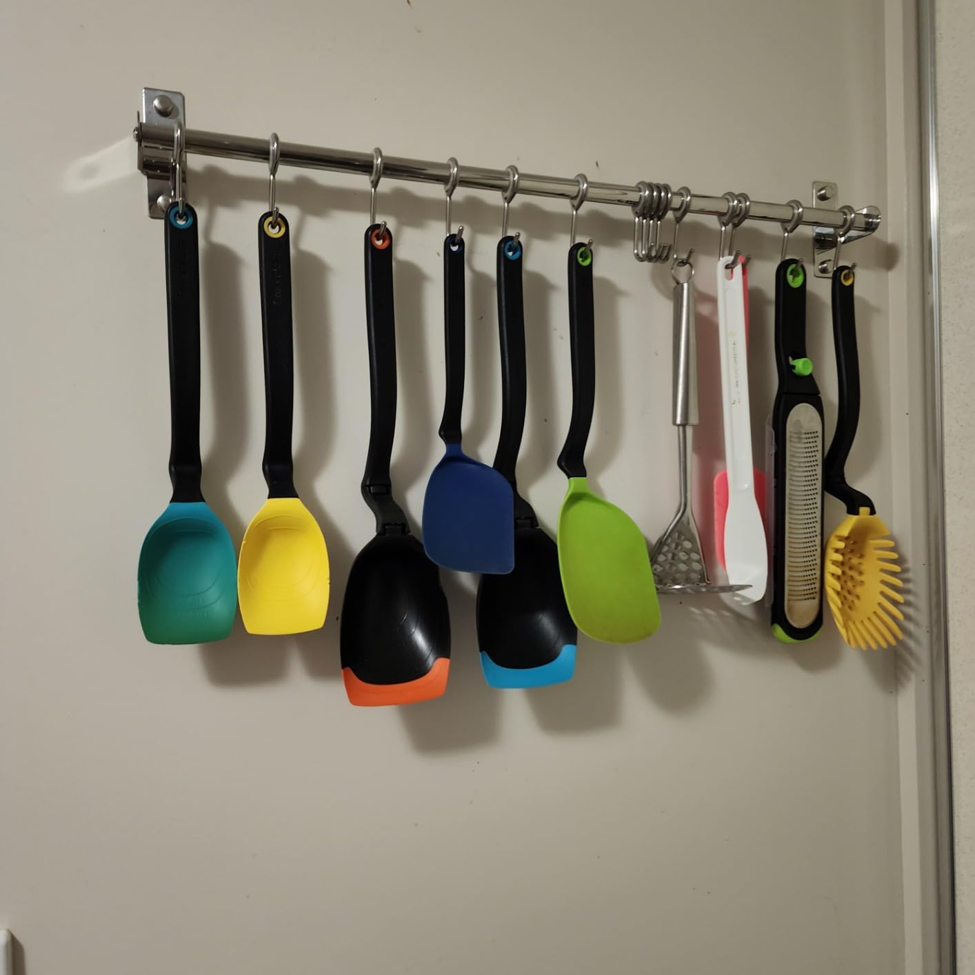 Booxihome Wall Mounted Utensil Rack, Stainless Steel Hanging Kitchen ...