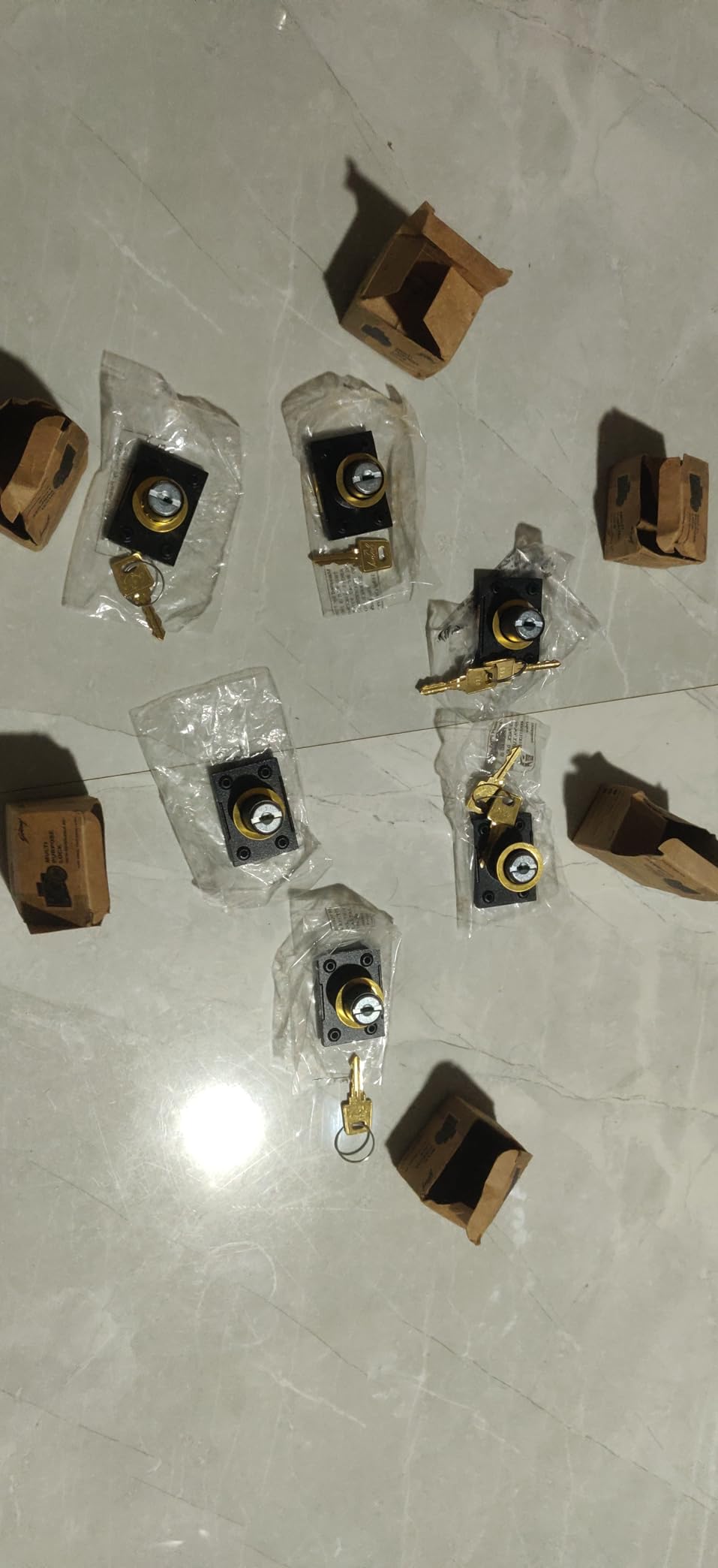 Godrej Locking Solutions and Systems Aluminium Godrej Key Lock ...