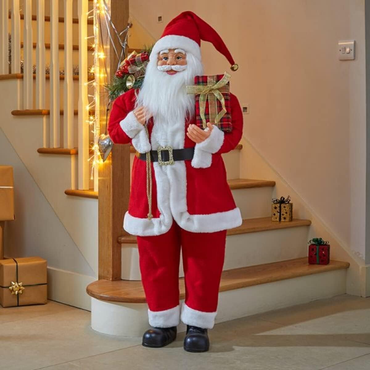 Marco Paul Mega Santa Christmas Decorations, 118CM Traditional ...