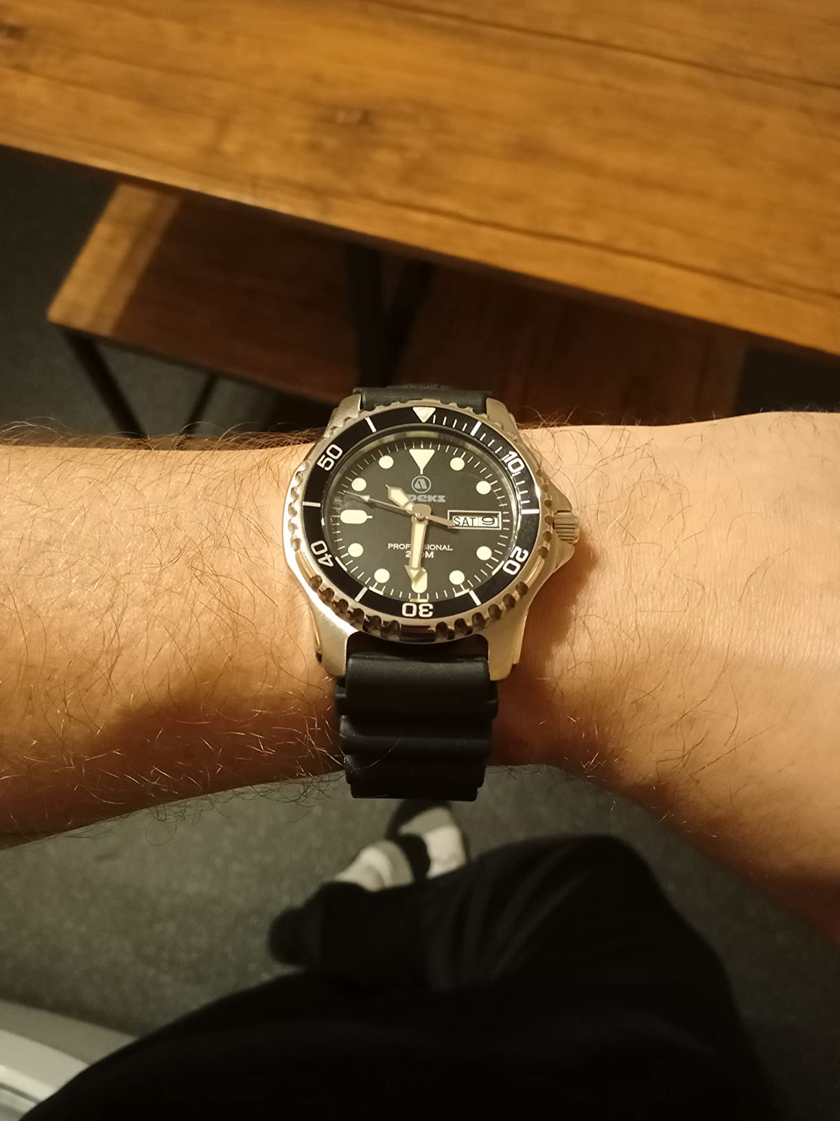 Apeks Gents Professional Dive Watch AP0406 : Amazon.co.uk: Fashion