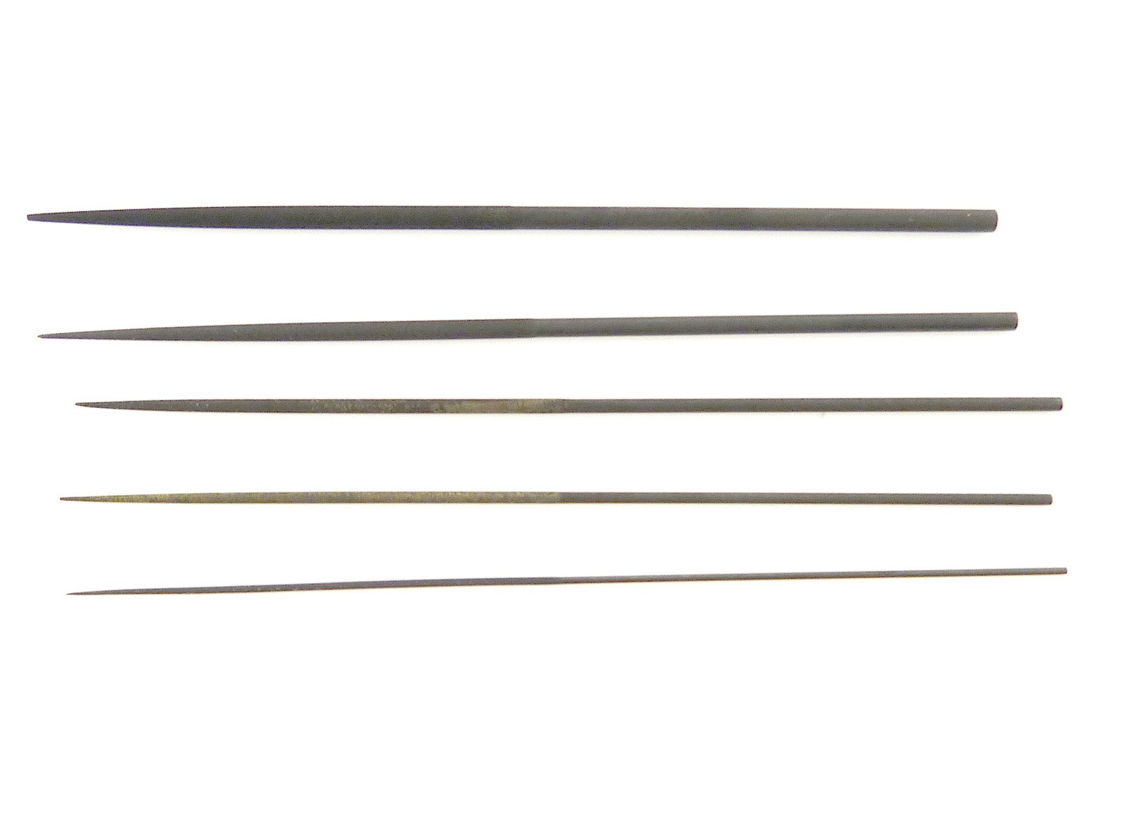 Buy Rothko and Frost BT0285 Long Fine Round Line Files for Violin Nuts ...