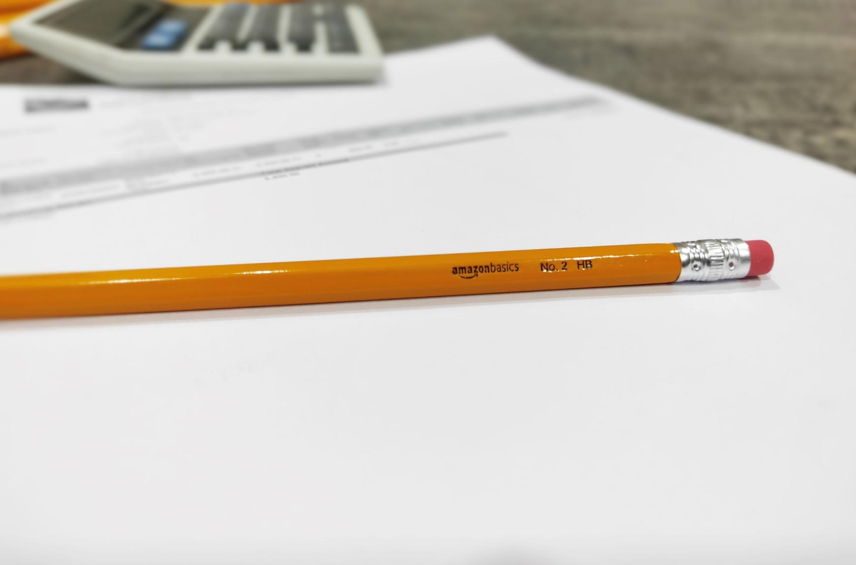 AmazonBasics Wood-cased #2 HB Pencils - Box of 24 : Amazon.in: Toys & Games