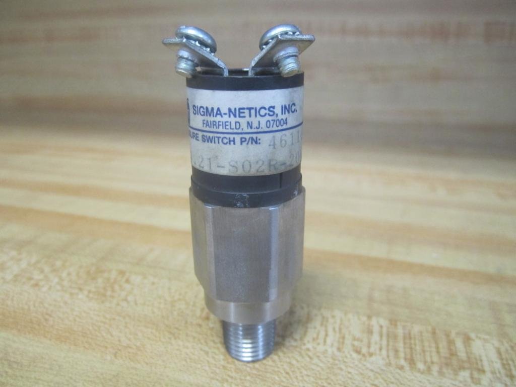 Sigma-Netics 744.21-S02R-20N Pressure Switch 461100300: Amazon.com ...