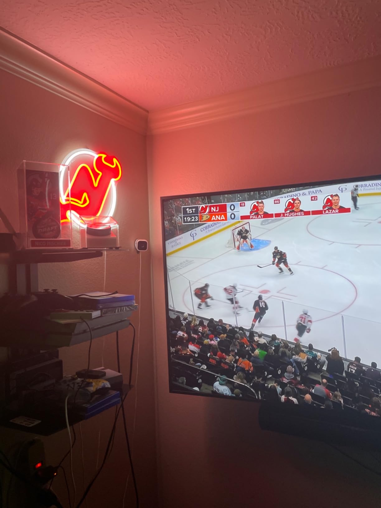 Amazon.com : Ice Hockey Neon Sign,Bruins Hockey Team Logo Light,Hockey ...