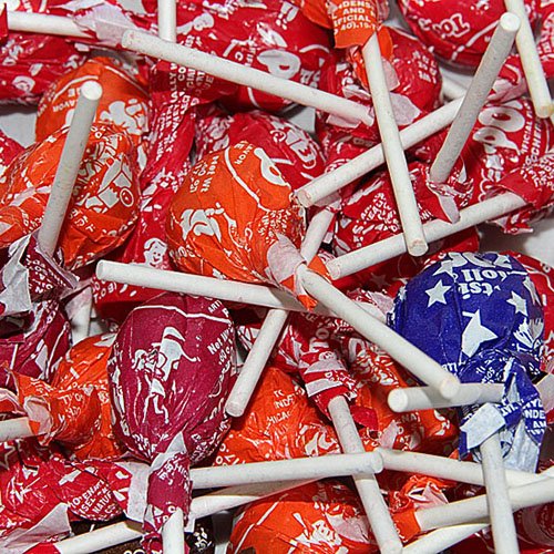 Amazon.com : Tootsie Pops Assorted Flavors Lollipops Candy , 2 Lbs ...
