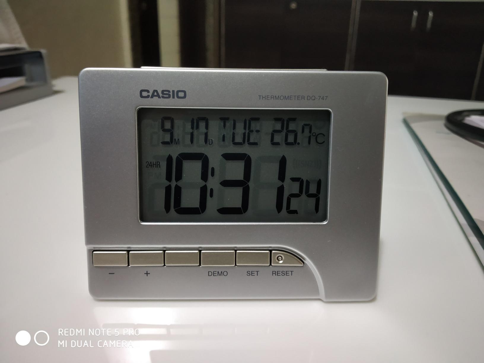 Casio Resin Table Clock (DQ-747-8, Blue, 11.4 x 9.4 x 7.2 cm) : Amazon ...