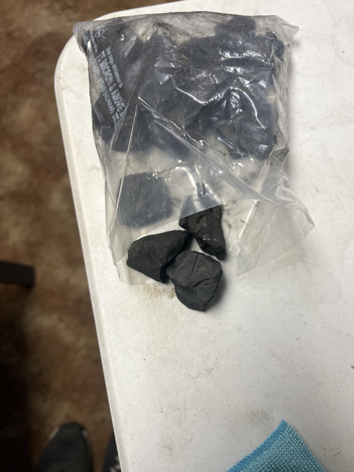 Amazon.com: Raw Shungite Stones Crystal Rock, Real Shungite Stones for ...