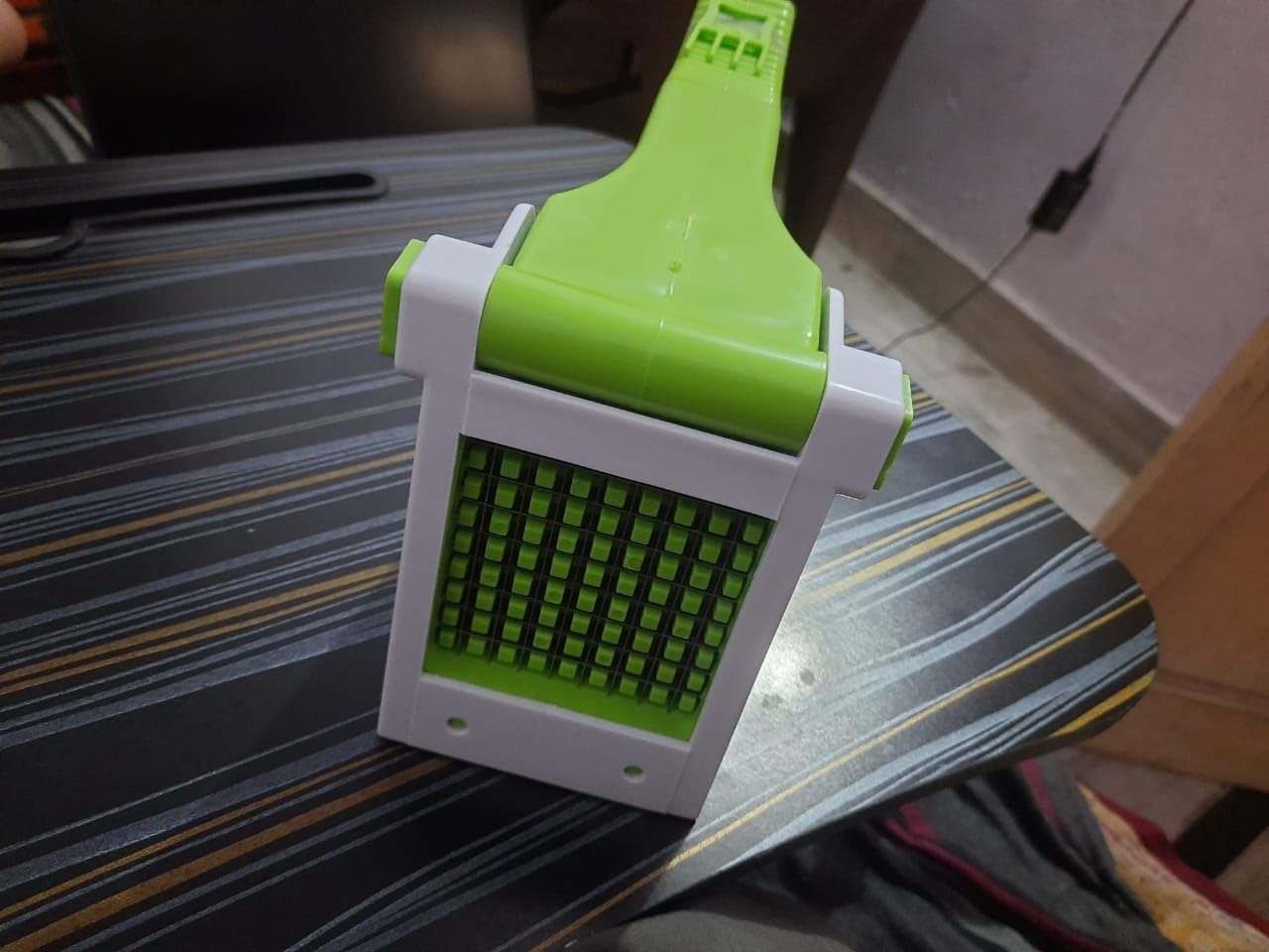 AGATHA® Potato Chipser, Snacks Cutter Vegetable Slicer/Chopper French ...