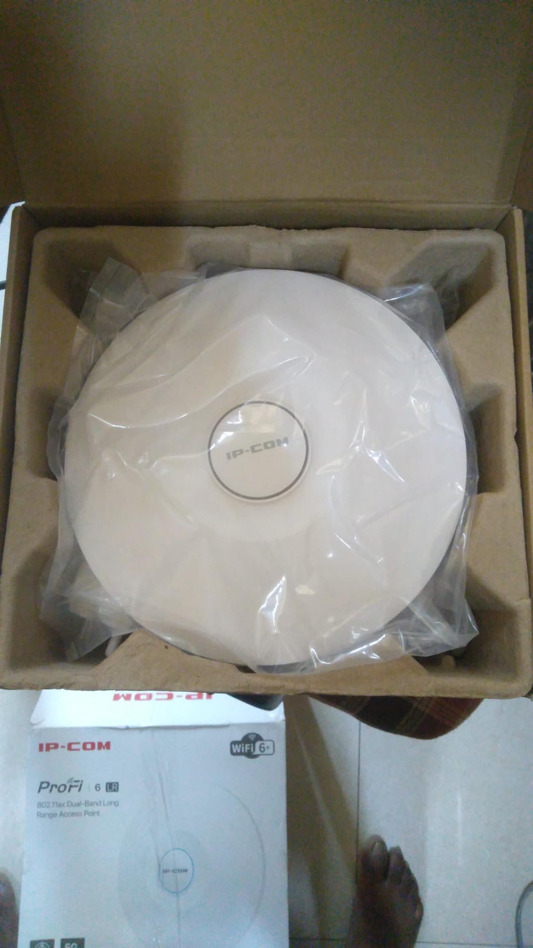 IP-COM Pro-6-LR 802.11AX Dual-Band Long Range Access Point : Amazon.in ...