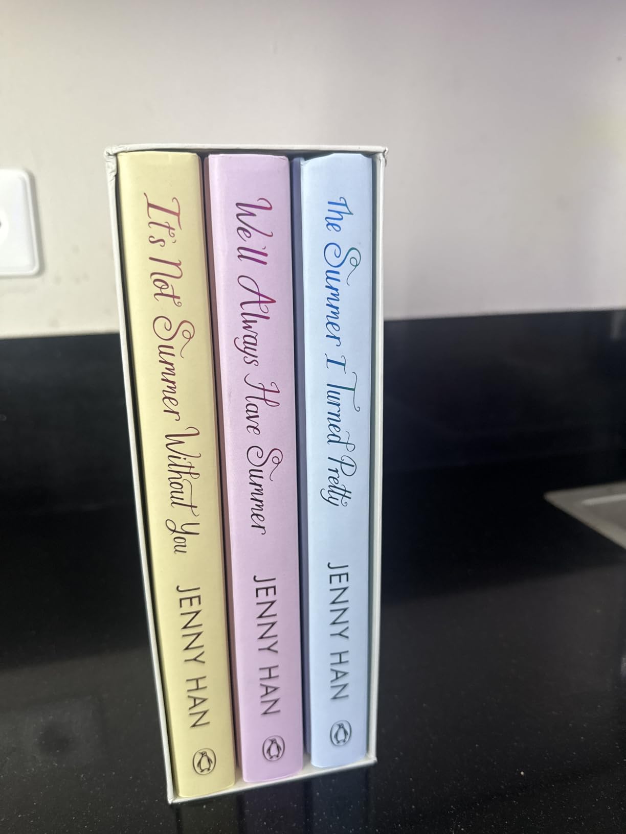The Summer I Turned Pretty Deluxe Collection : Han, Jenny: Amazon.co.uk ...