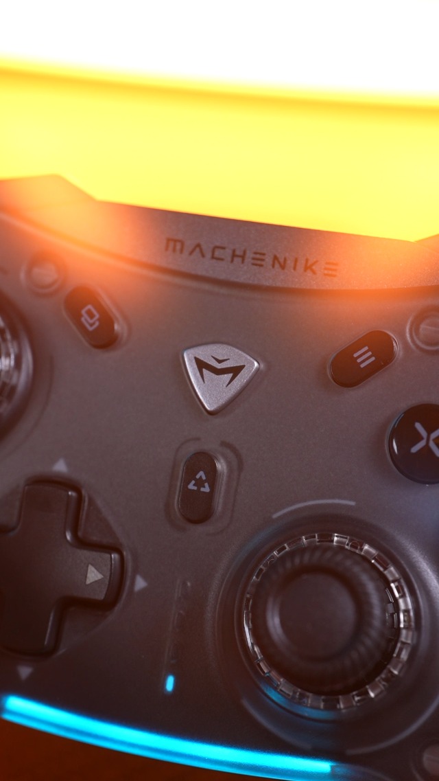 Watch G5 Pro Wireless PC Gaming Controller GamePad Unboxing on Amazon Live
