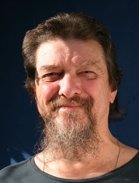 Amazon.com: Frank Perry: books, biography, latest update