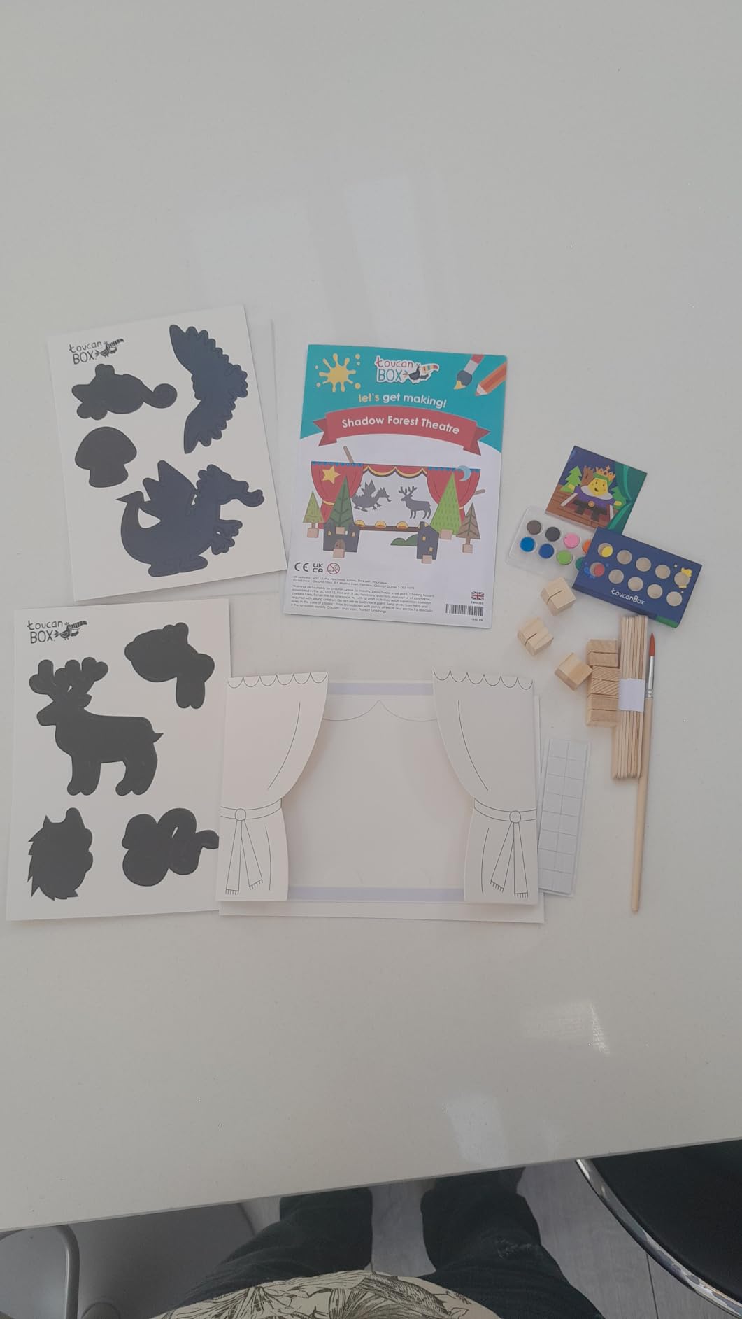 toucanBox Forest Theatre & Stick Puppet Craft Kit | Kids' Theatre Stage ...