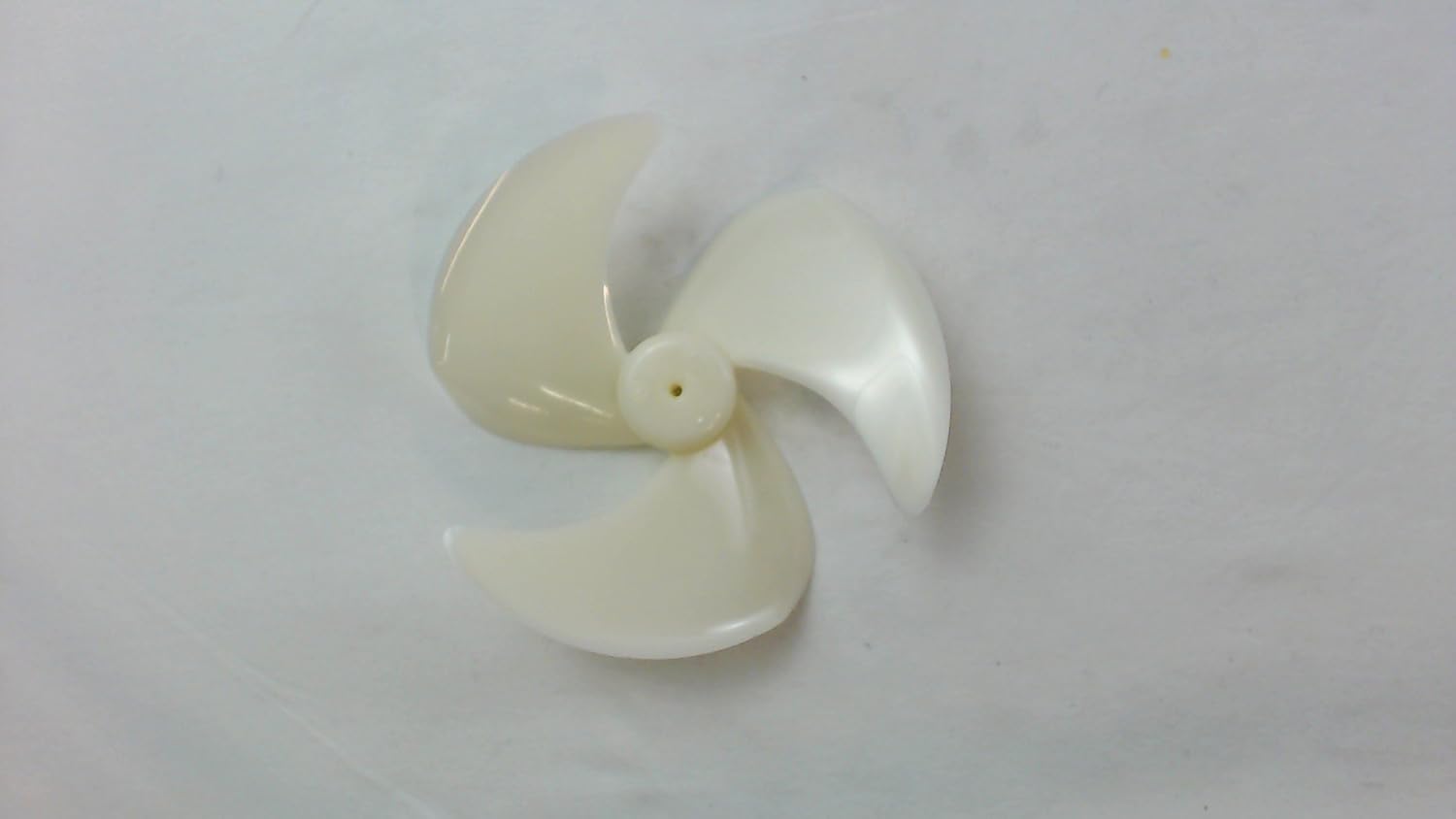 Amazon.com: LG Refrigerator Condensor Fan Blade, ADP36665702 : Appliances