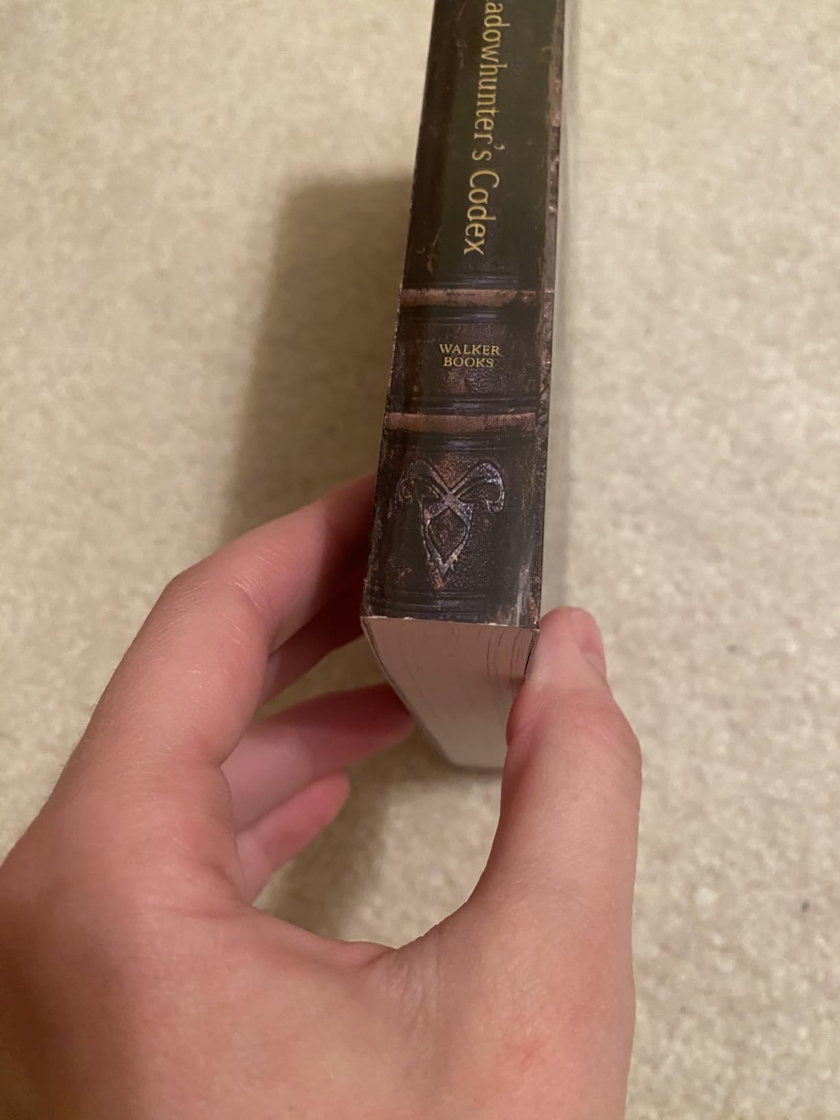 Shadowhunters Codex: Cassandra Clare: 9781406365467: Amazon.com: Books