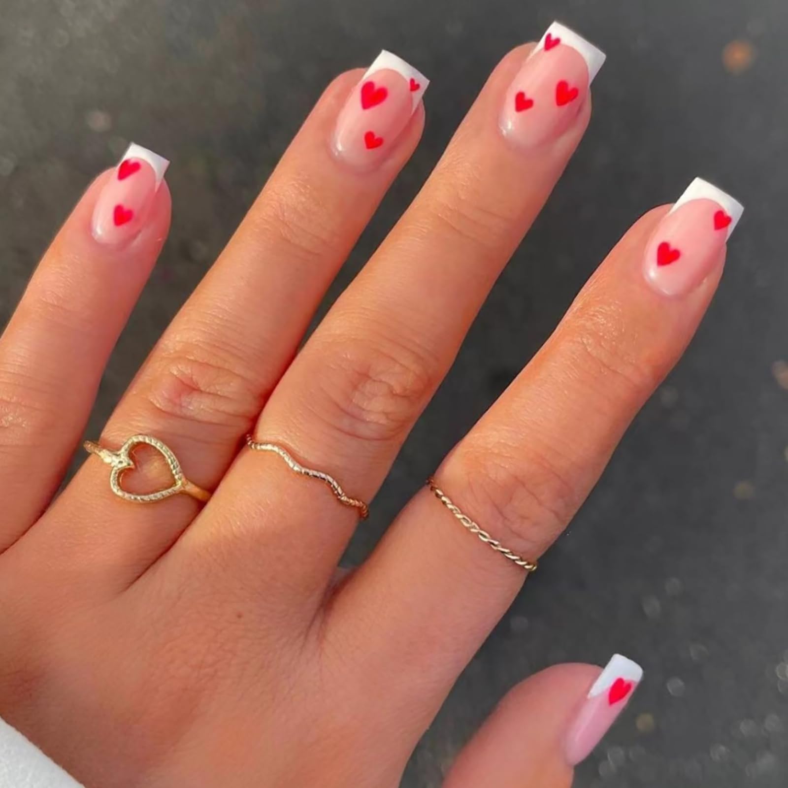 Amazon.com: 24Pcs Red Press on Nails Almond Shape Fake Nails Medium ...