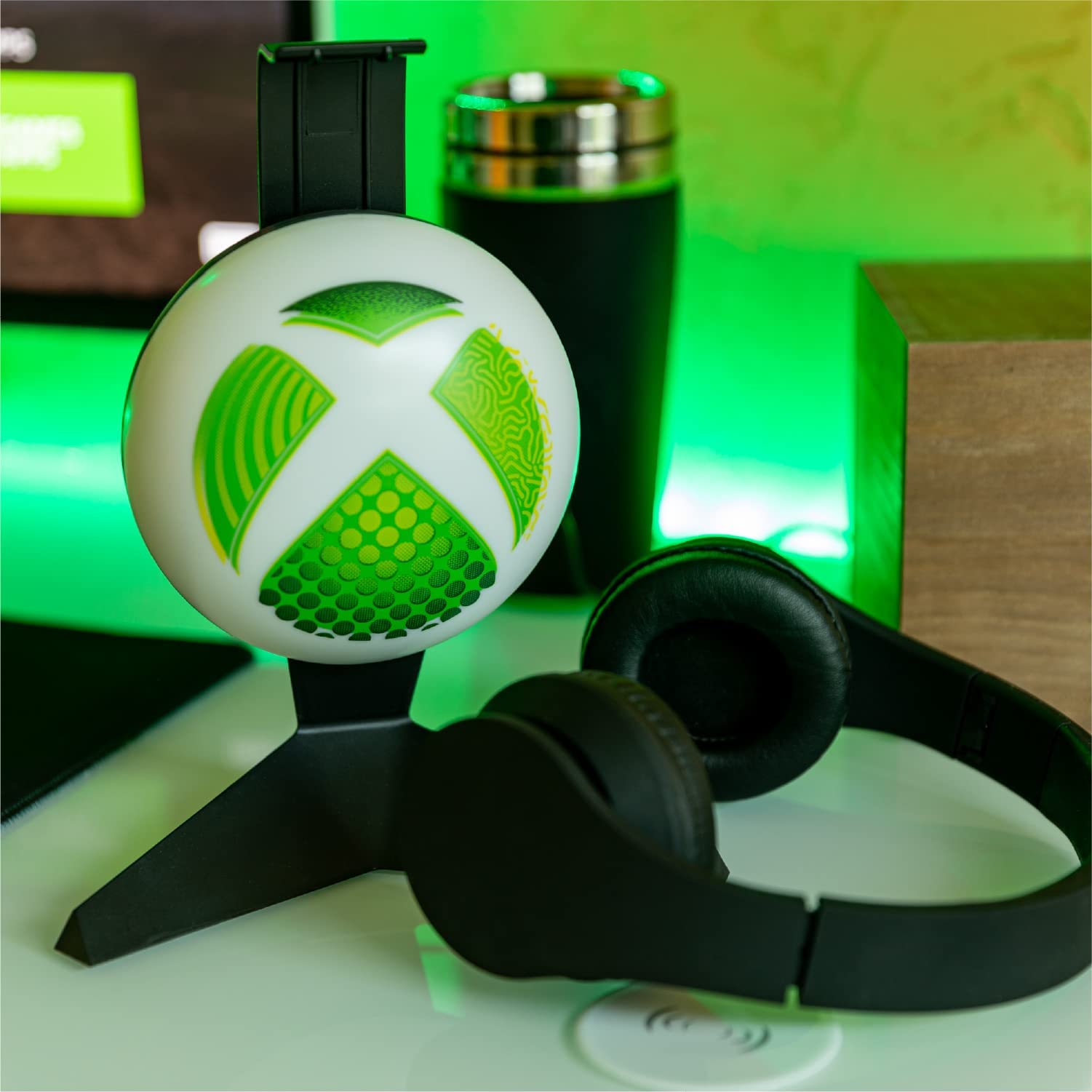 Snapklik.com : Paladone Xbox Light Up Headphone Stand