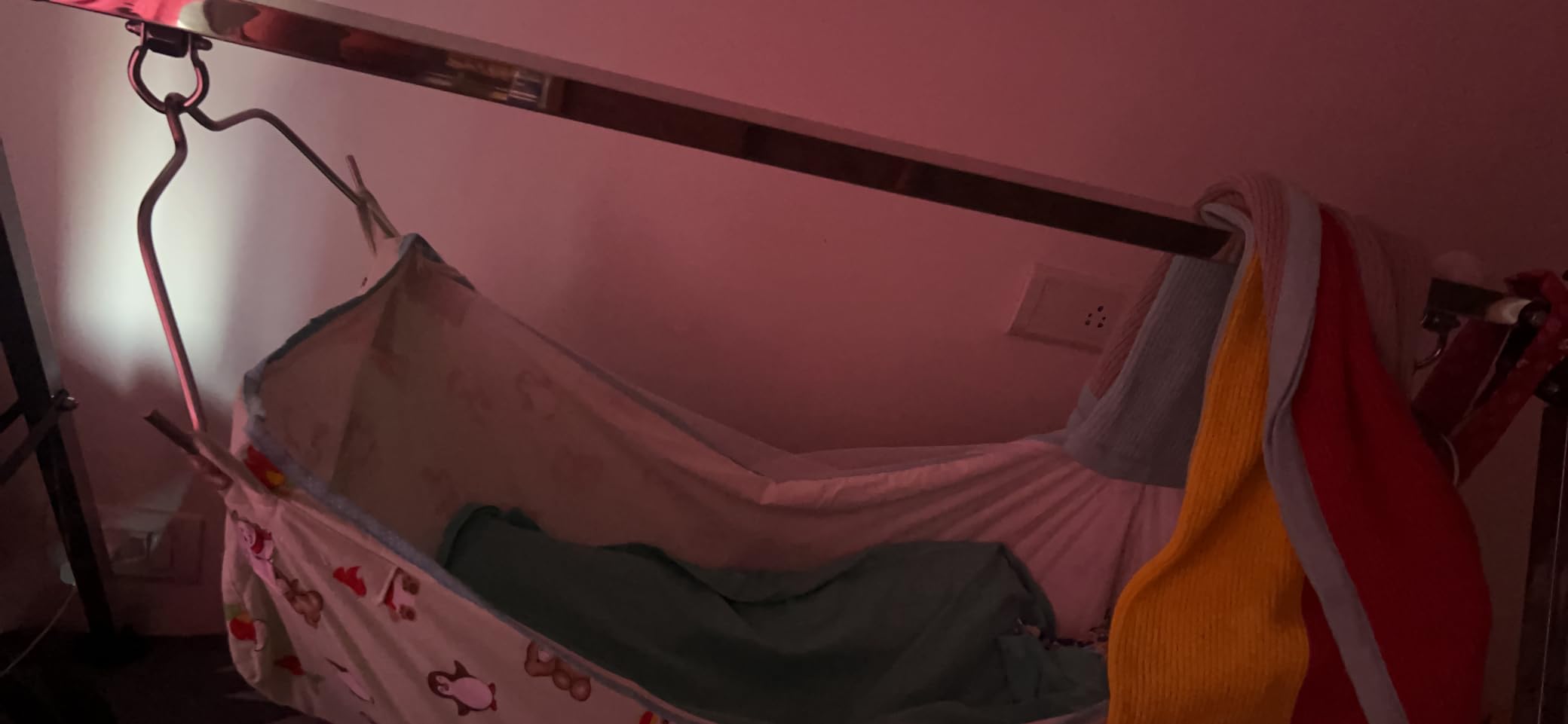 A TO Z HUB Baby Swing Cradle: Portable Folding Jhula/Ghodiyu/with Free ...